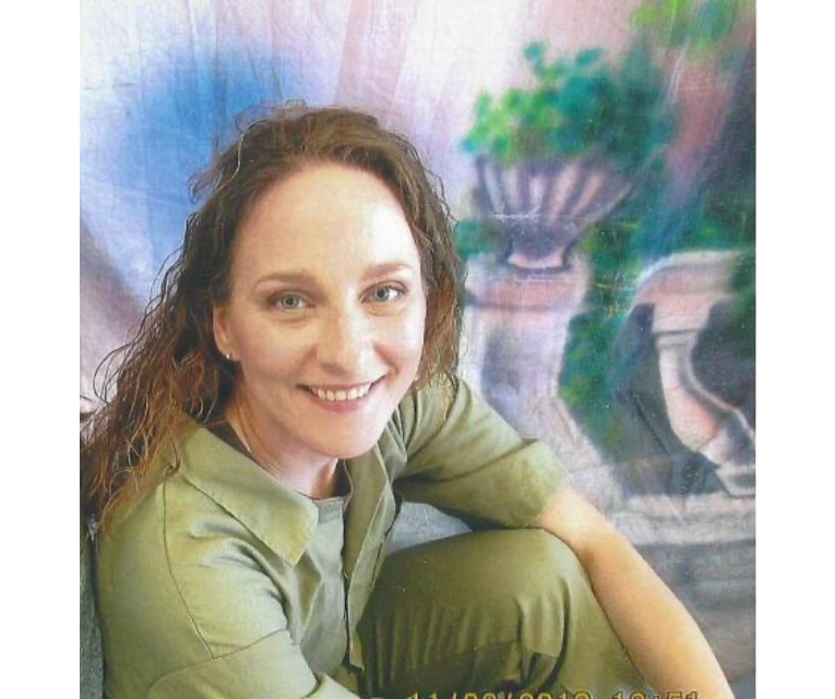 Amanda Risovi – Prisoners for Penpals